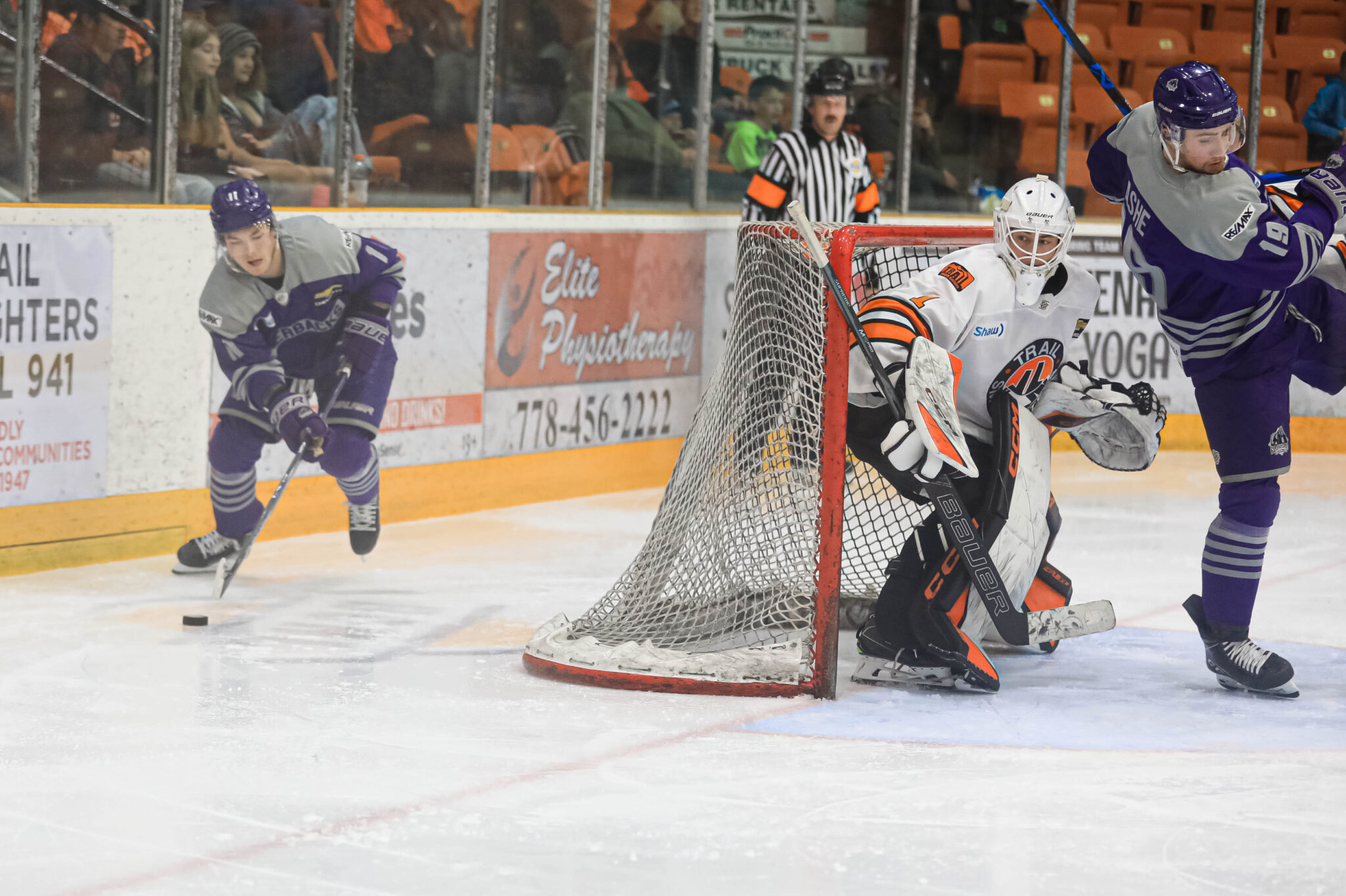 Silverbacks fall in first road trip 4-3 | Salmon Arm Silverbacks
